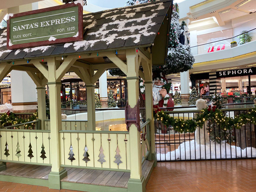 South Coast Plaza Santa’s Village – SuperMall