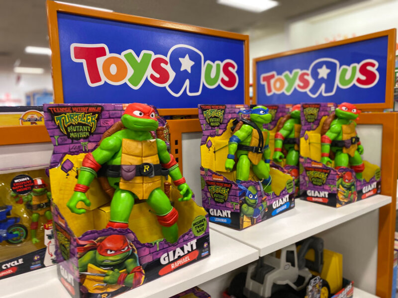 Toys 'R' Us Returns with an Ambitious Expansion Strategy - SuperMall